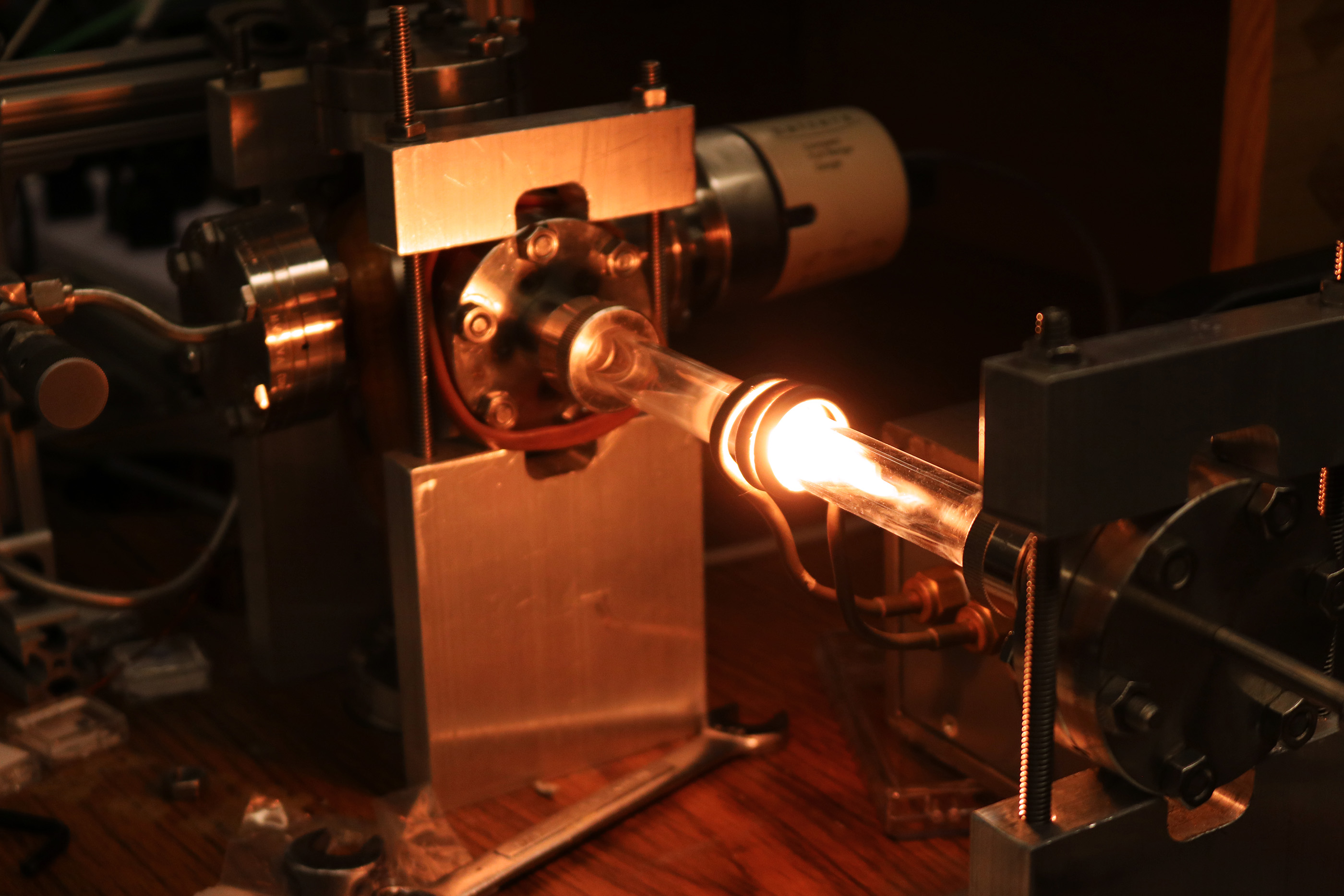 At The Edge Of Graphene Based Electronics News Center